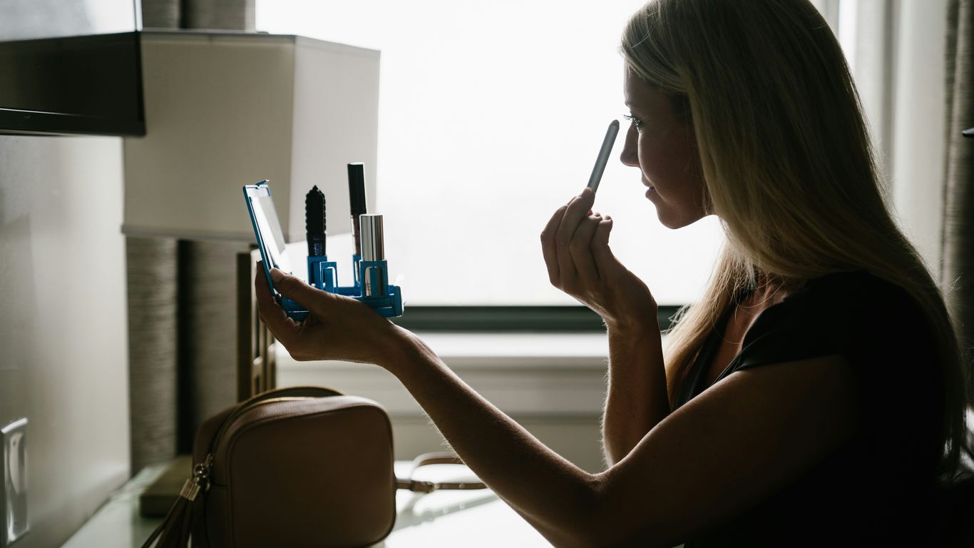 How to Launch Your Dream Job With MAC Cosmetics Careers in 2025