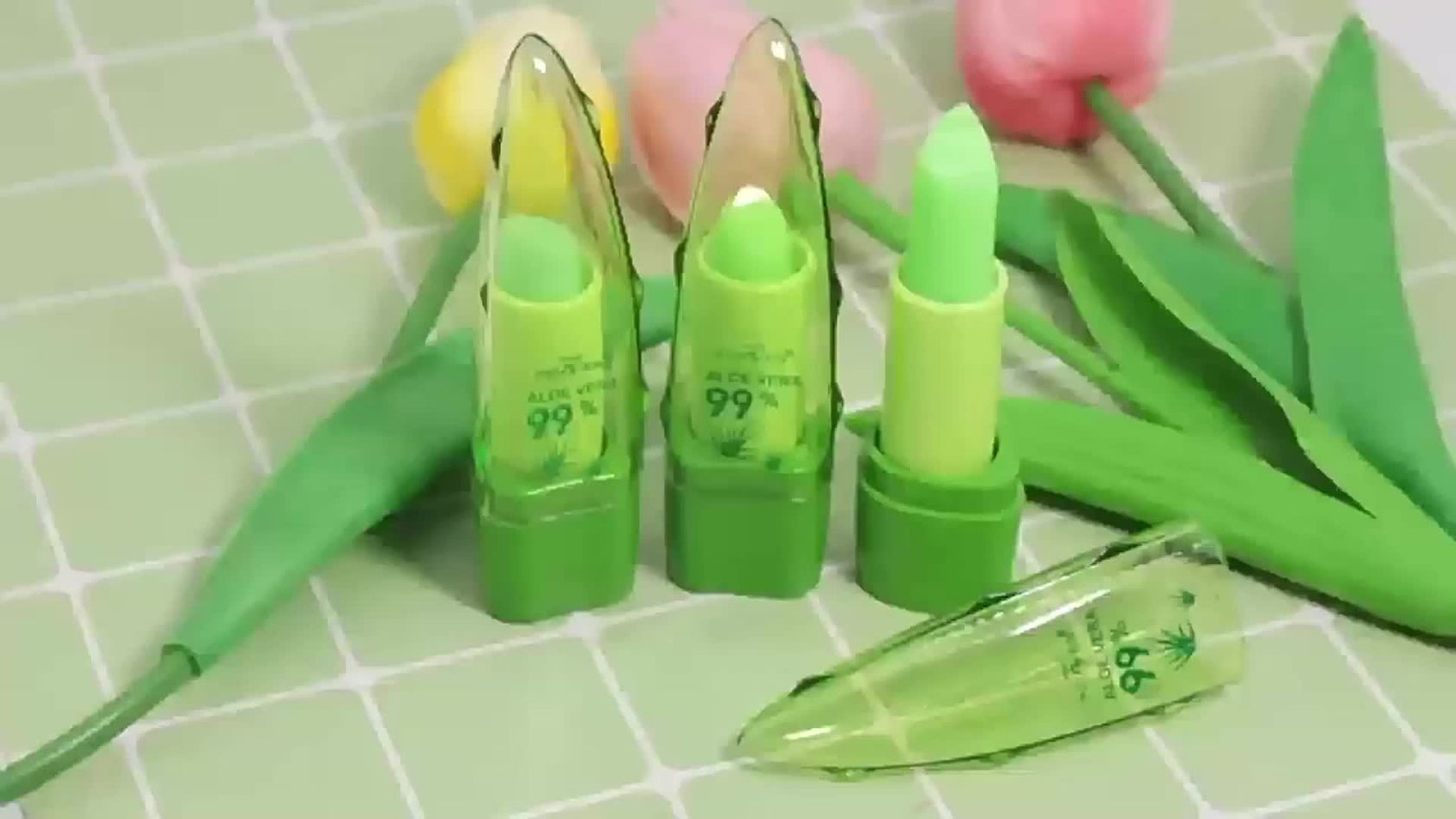 Magic Aloe Vera Lip Balm - Transform Your Lips with Color Change